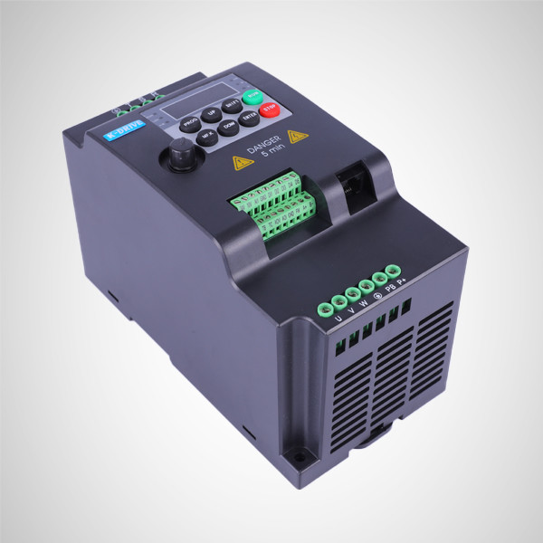 Stable 2.2KW Three Phase Inverter VFD Drive 220V For 3HP Motor